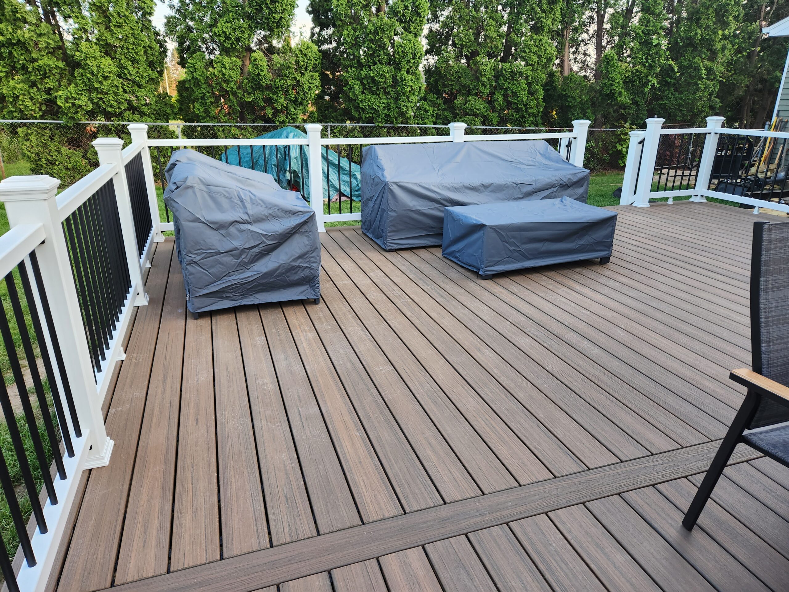 New Decks & Custom Decks Oakland County MI - Decked Out